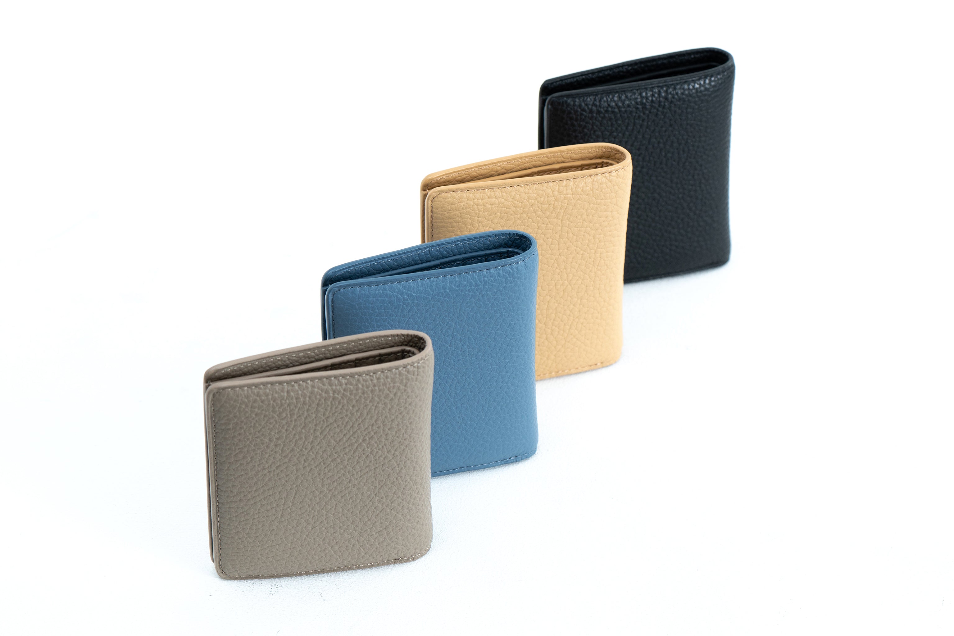 fluffy wallet – COMODO